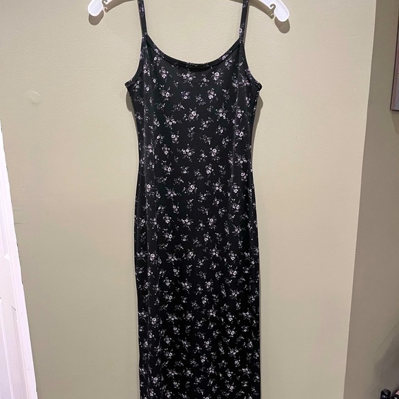 Boohoo | Dresses | Boohoo Black Floral Elegant Maxi Dress Fitted Spring ...